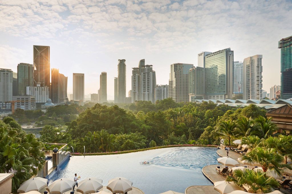 Poolside Nosh: Hotel Poolside Restaurants in KL - Aeropolis